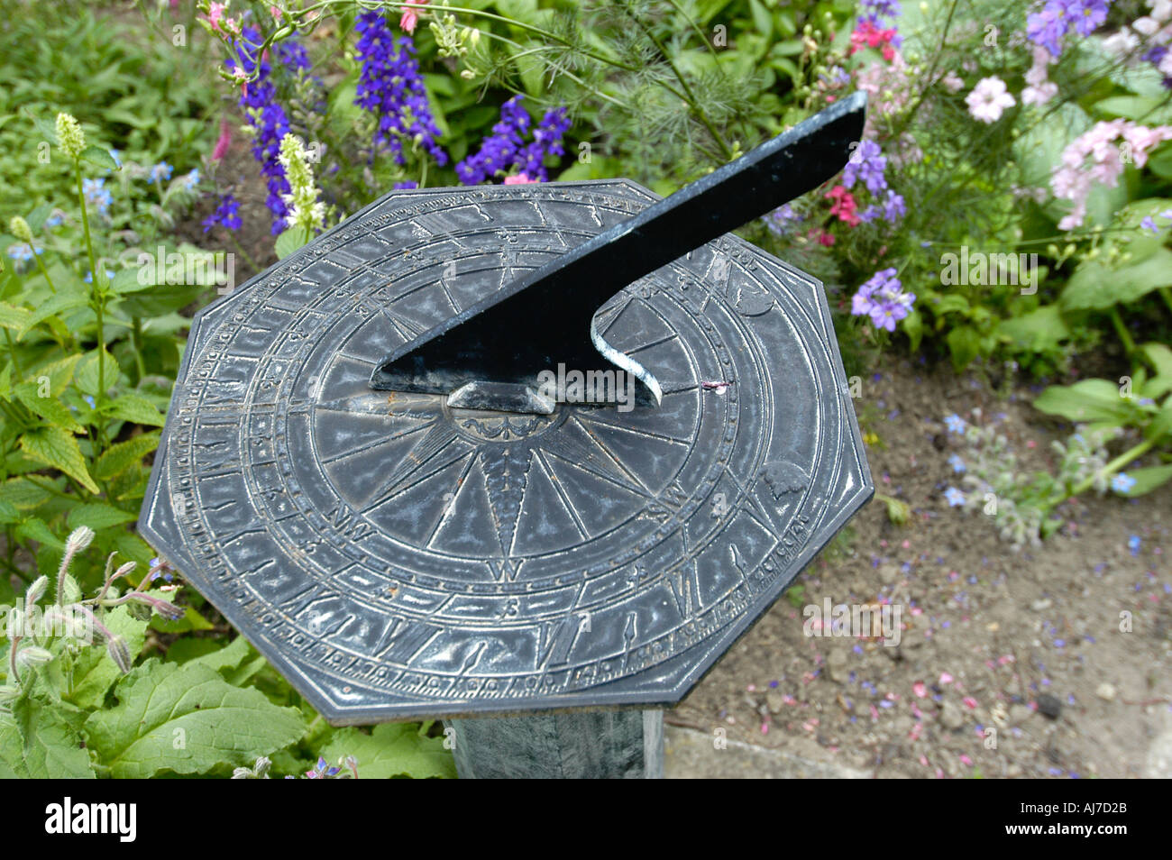 Roman Style Sun Dial Stock Photo - Alamy