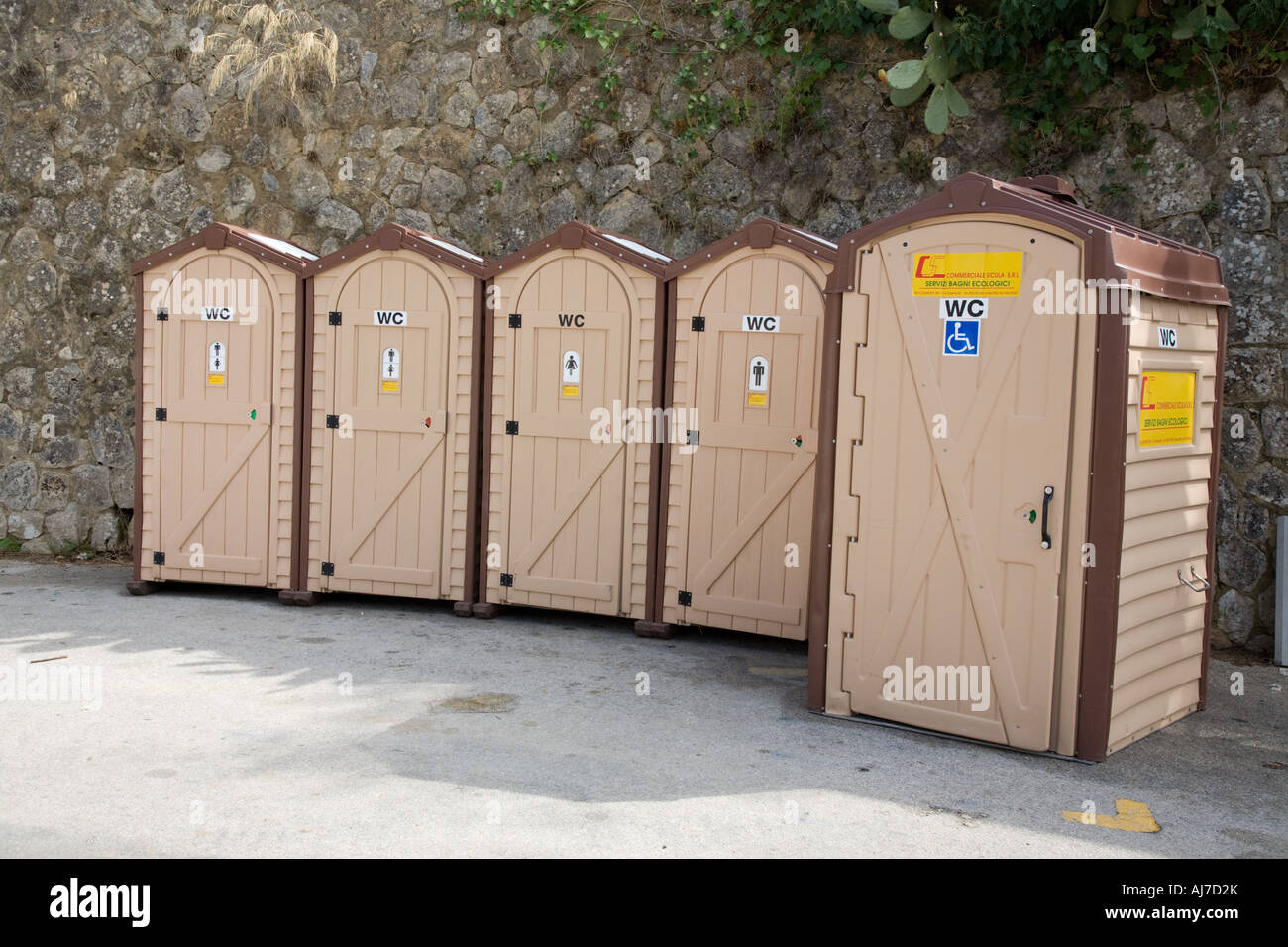 Chemical Toilet Urinal Box Mobile, Sicily Stock Photo - Alamy