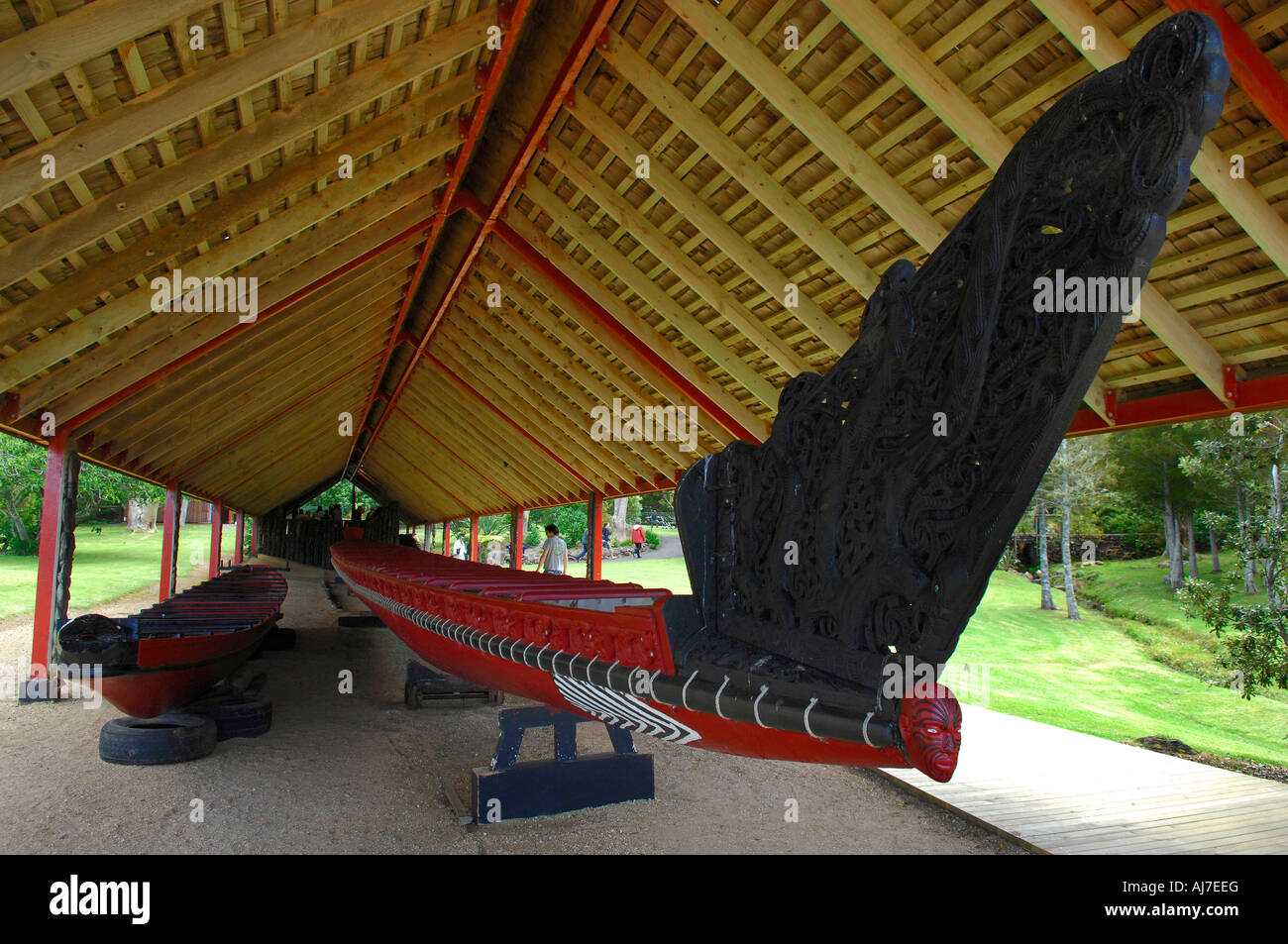 Maori War Canoe, Waitangi Treaty Grounds, Bay of Islands, New Zealand ...
