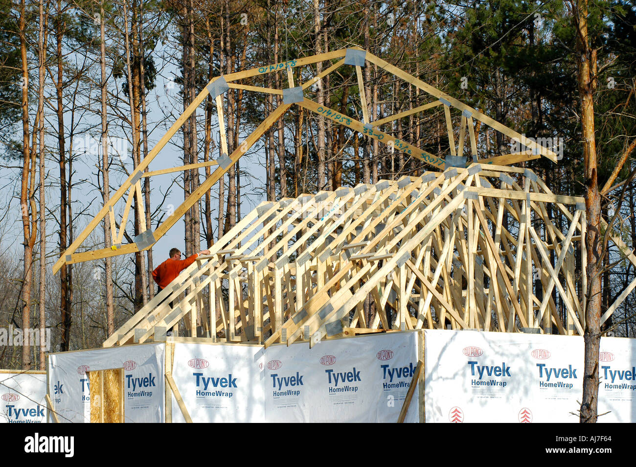 Hat truss hi-res stock photography and images - Alamy