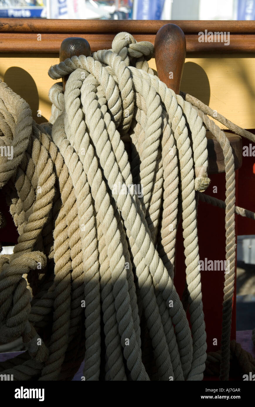 Rope wound round a Marlin spike Stock Photo - Alamy