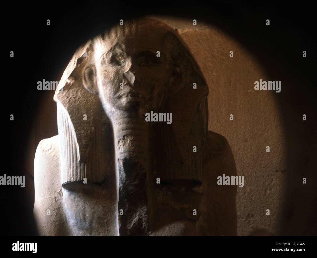 Statue of Djoser (Zoser), Ancient Egyptian, 27th century BC. Artist ...