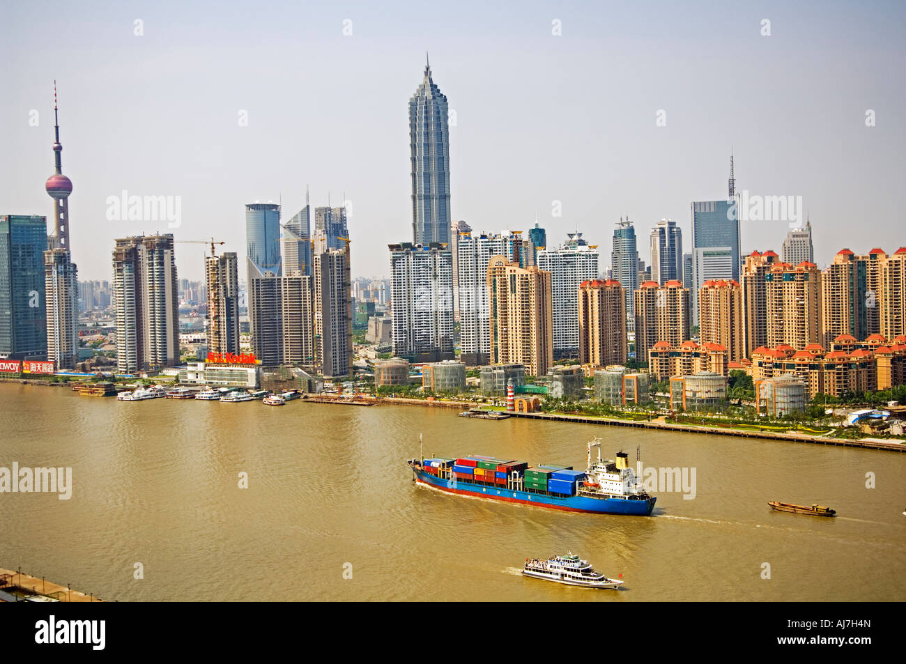 Shanghai Puxi Skyscrapers Stock Photo - Alamy