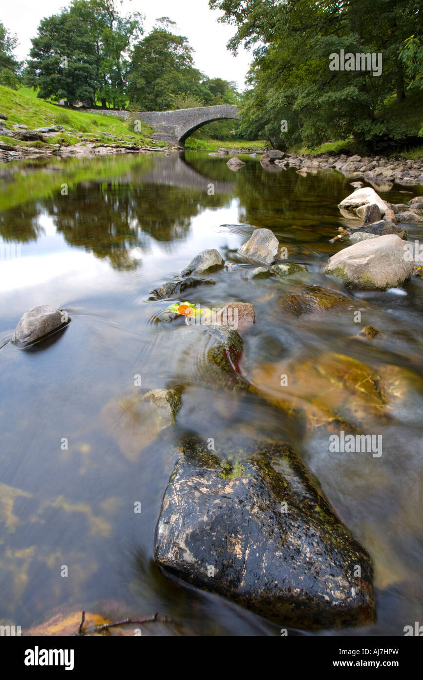 Stainforth force waterfall hi-res stock photography and images - Alamy