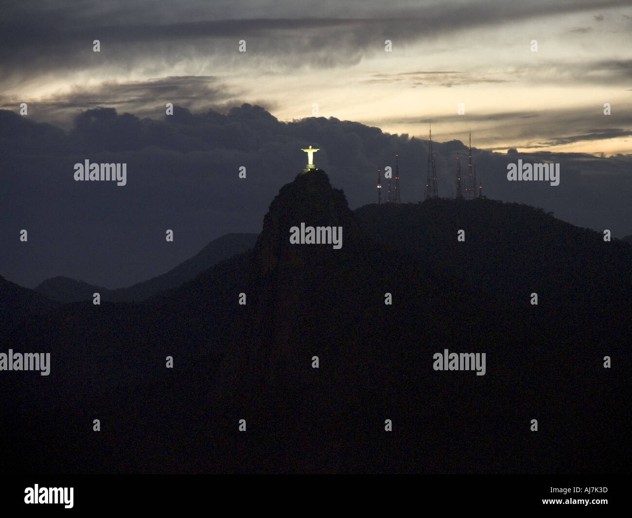 Christ the Redeemer Statue, Corcovado Mountain, Rio de Janeiro, Brazil ...