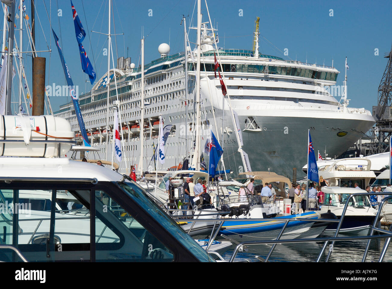 Cruise liner Sea Princess Stock Photo - Alamy