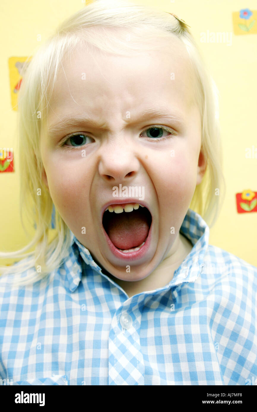 indoor flat room wall paper design designs close up girl child blonde ...