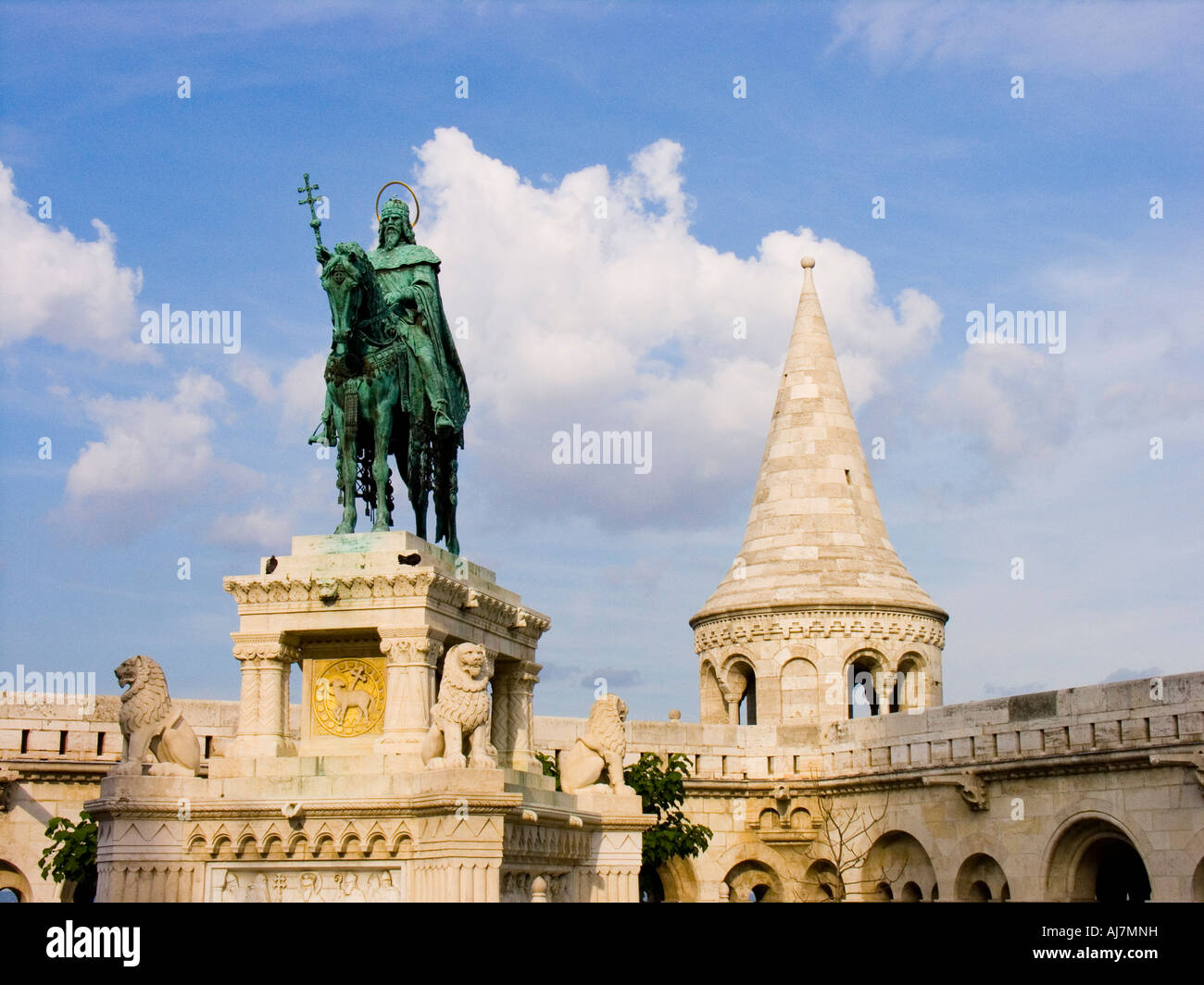 St Stephen Statue, Buda castle, Fishermen bastion, Budapest, Hungary ...