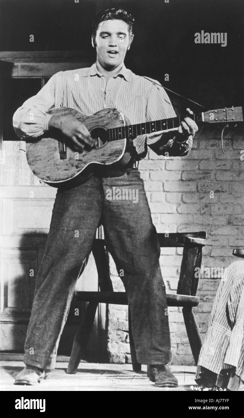 Elvis presley 1950s hi-res stock photography and images - Alamy