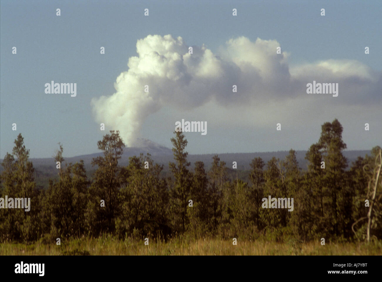 steam cloud kilauea volcano pollution volcanic eruption athmospere big ...