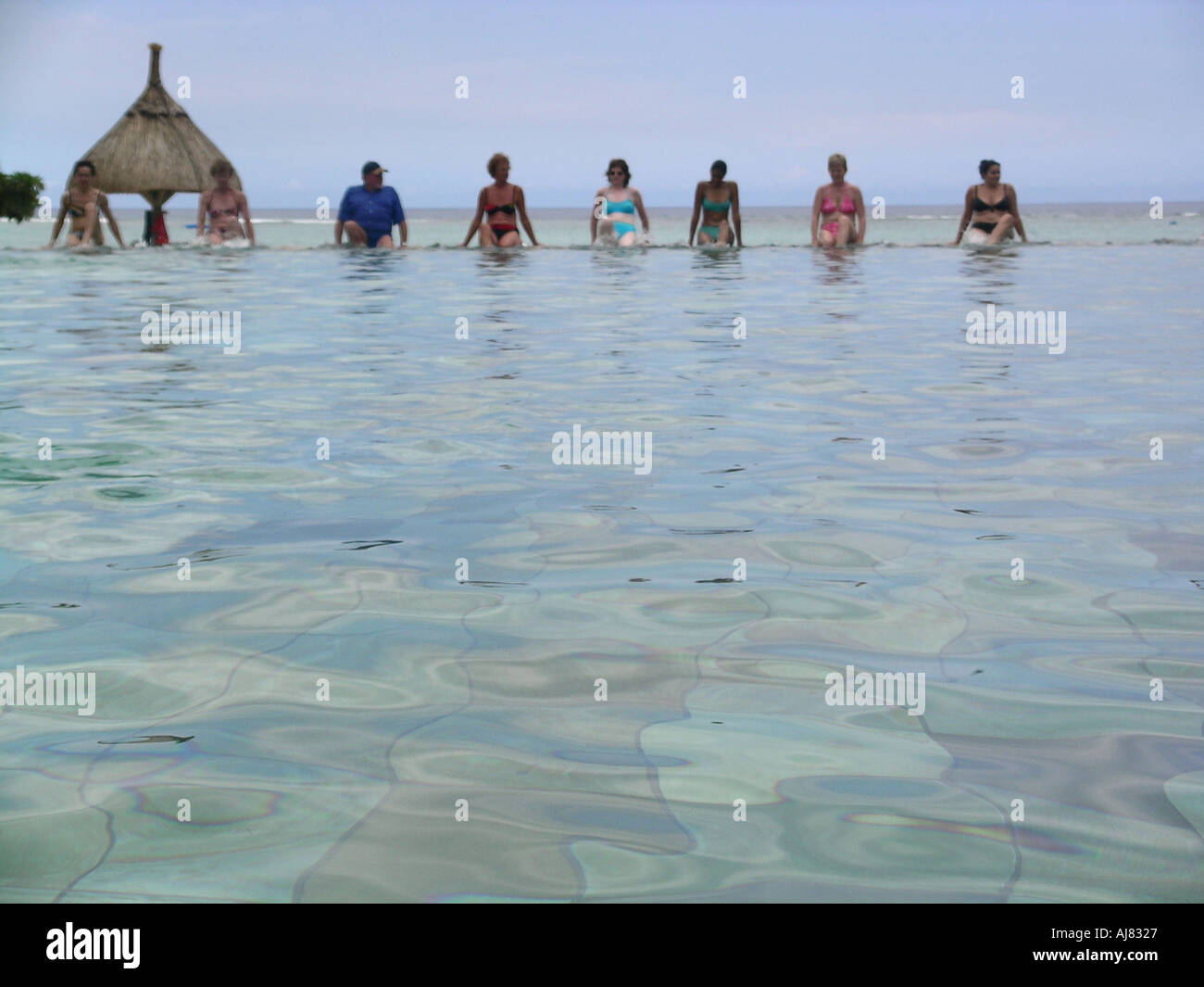 Aqua aerobics resort hi-res stock photography and images - Alamy