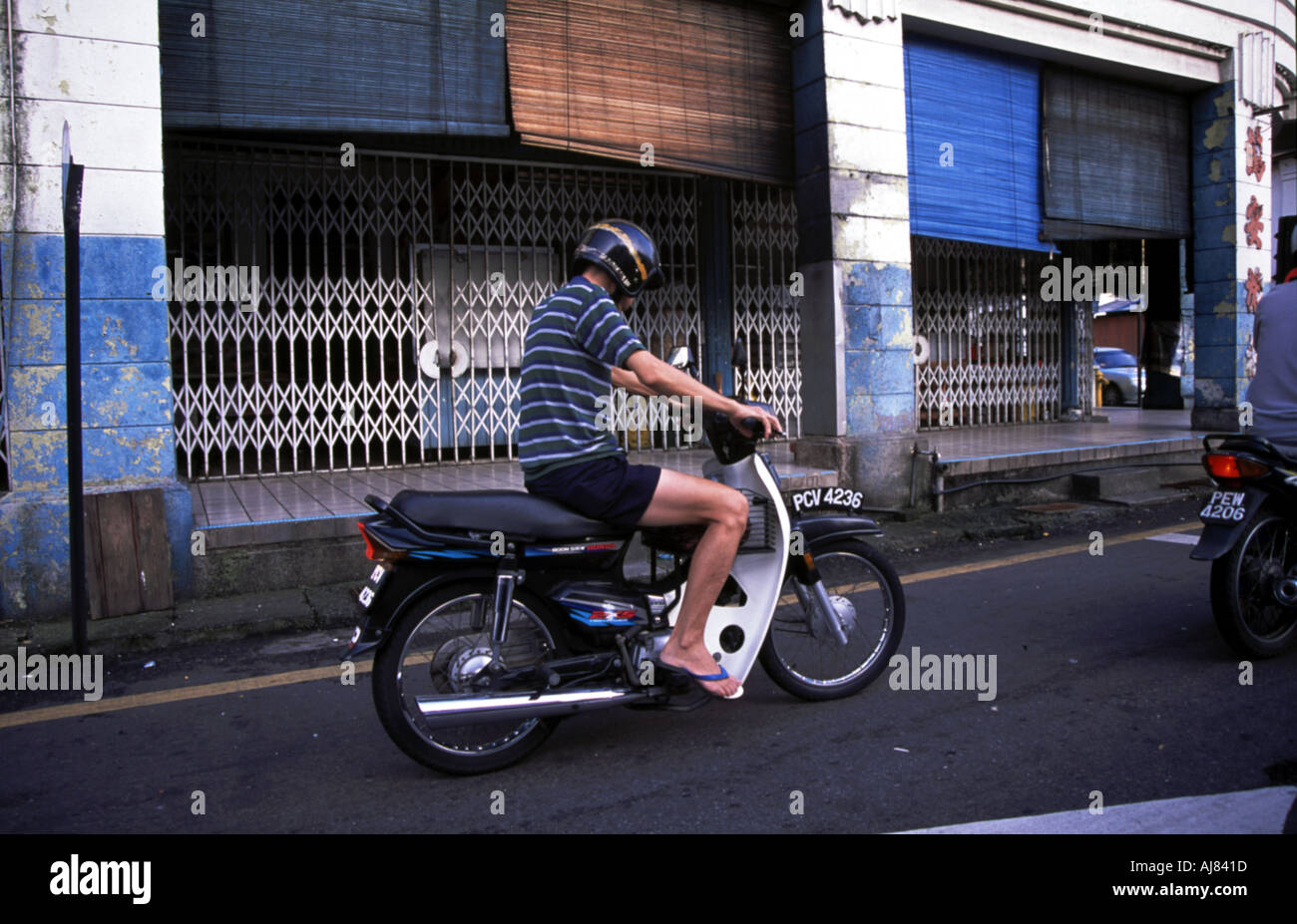 Asia street scene Stock Photo - Alamy