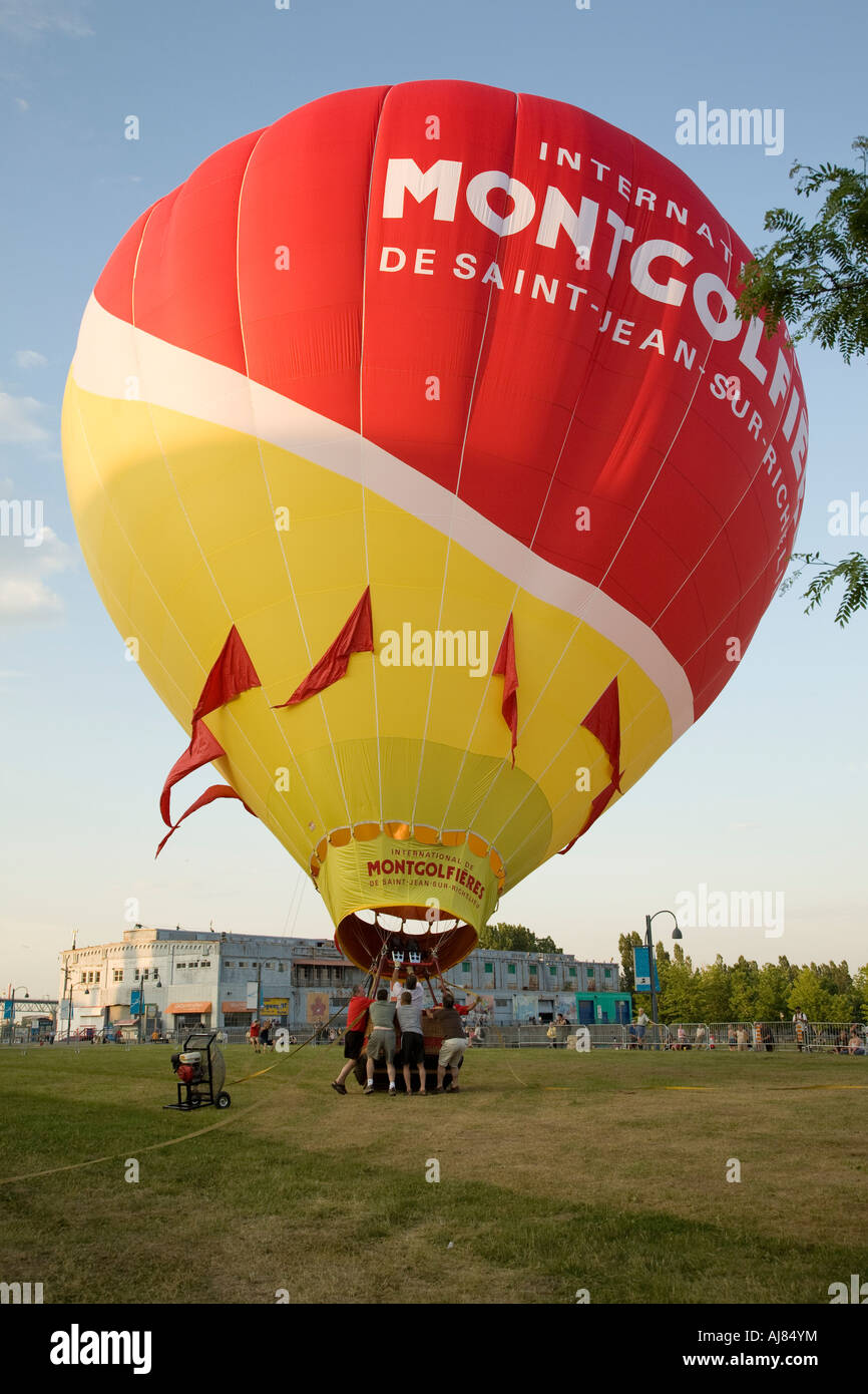 Hot air balloon montreal quebec hi-res stock photography and images - Alamy