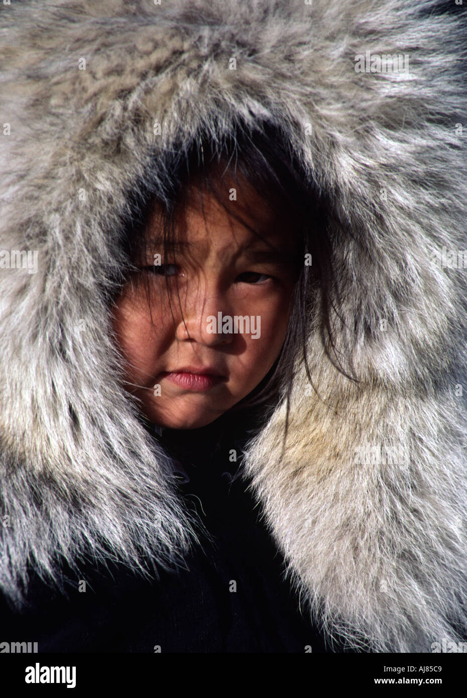 Inupiat eskimo hi-res stock photography and images - Alamy