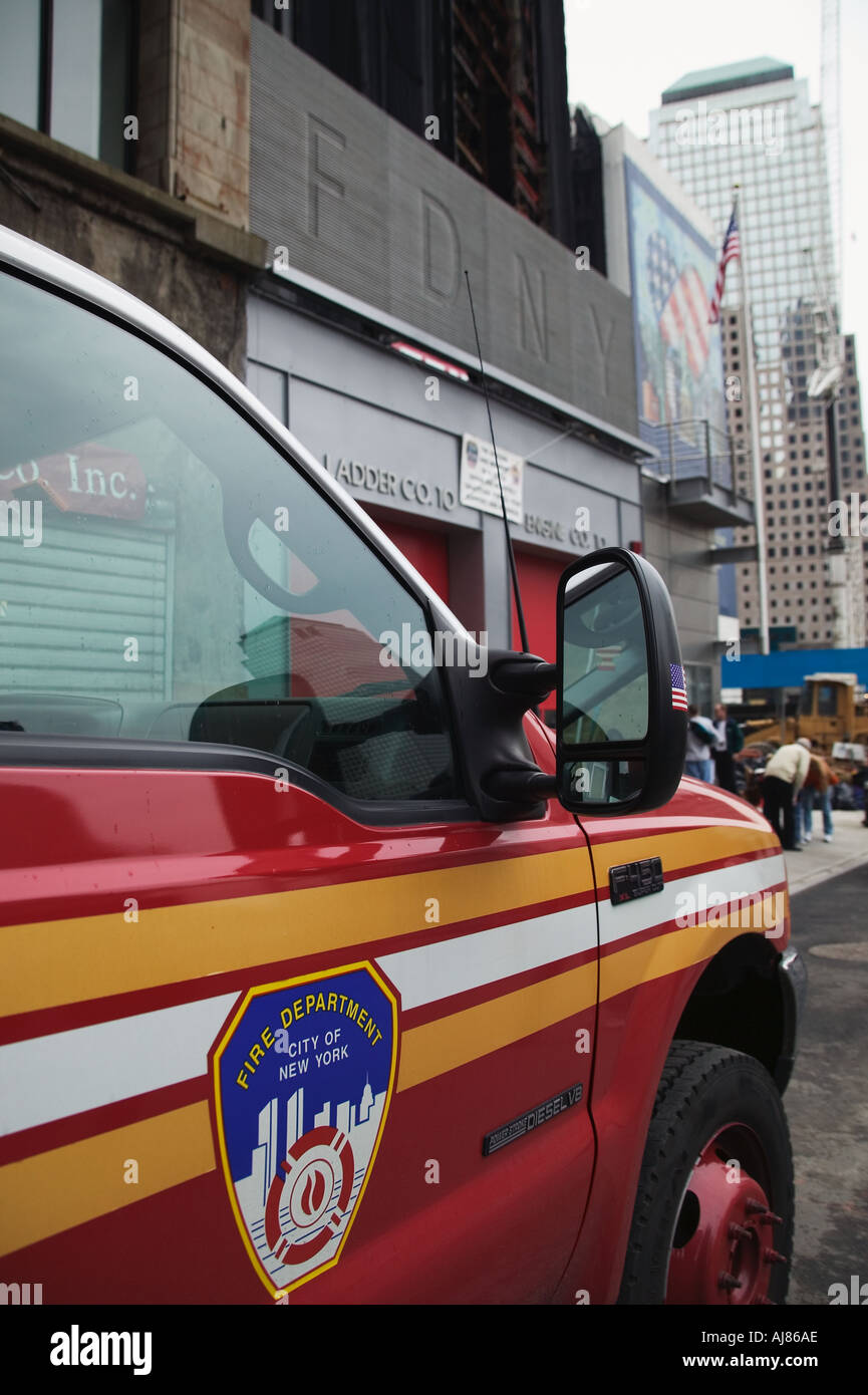 Rebuilt New York Fire Department Engine 10 and Ladder 10 Firehouse ...