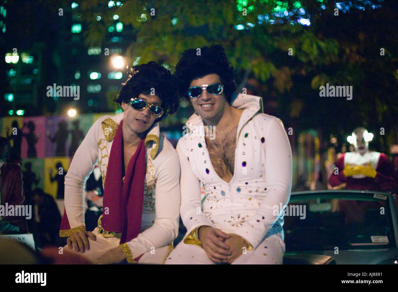 Costumed impersonator hi-res stock photography and images - Alamy