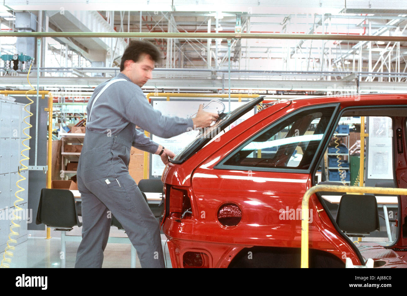 Hungary car industry hi-res stock photography and images - Alamy