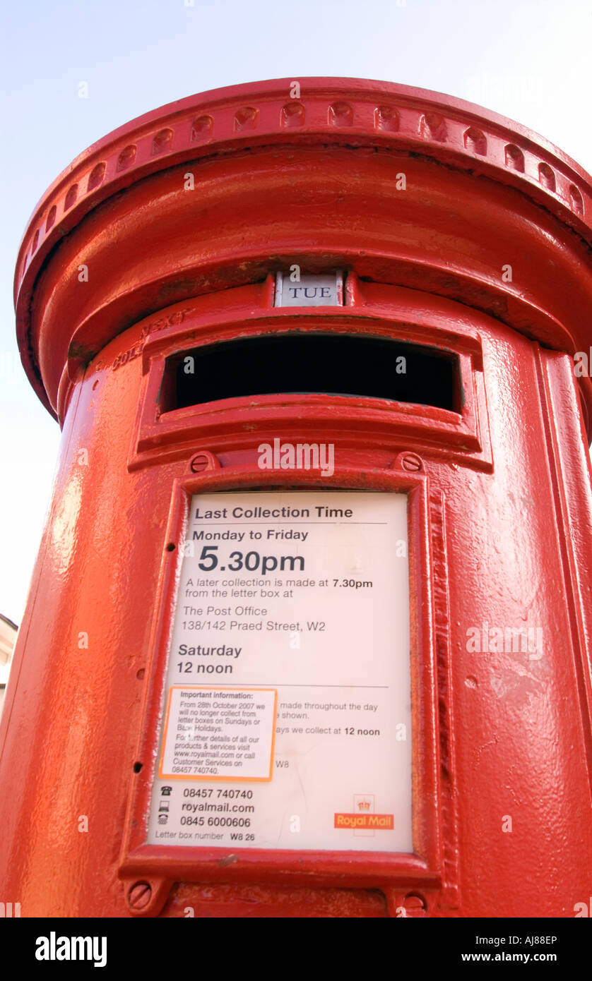 Last collection post box hi-res stock photography and images - Alamy
