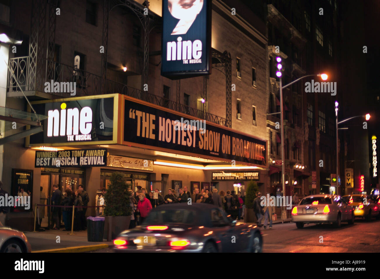 Ny nyc manhattan midtown 49th street broadway hi-res stock photography ...