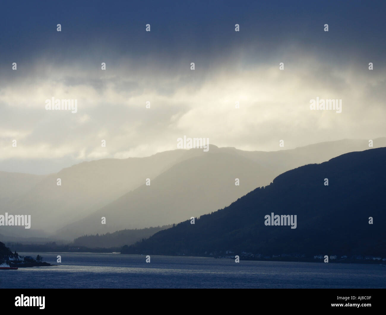 The holy loch hi-res stock photography and images - Alamy