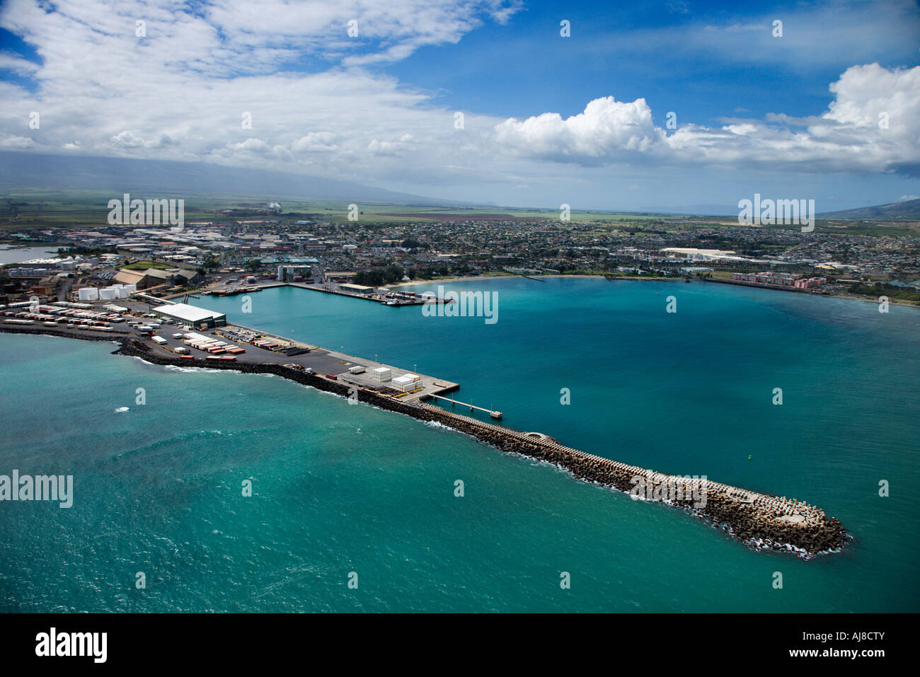 Aerial view of container port on Maui Hawaii coastline Stock Photo - Alamy