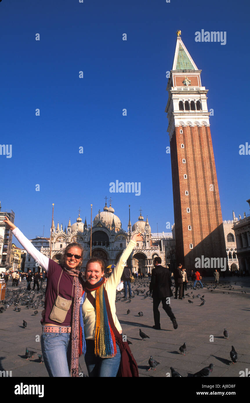 Italian students college hi-res stock photography and images - Alamy