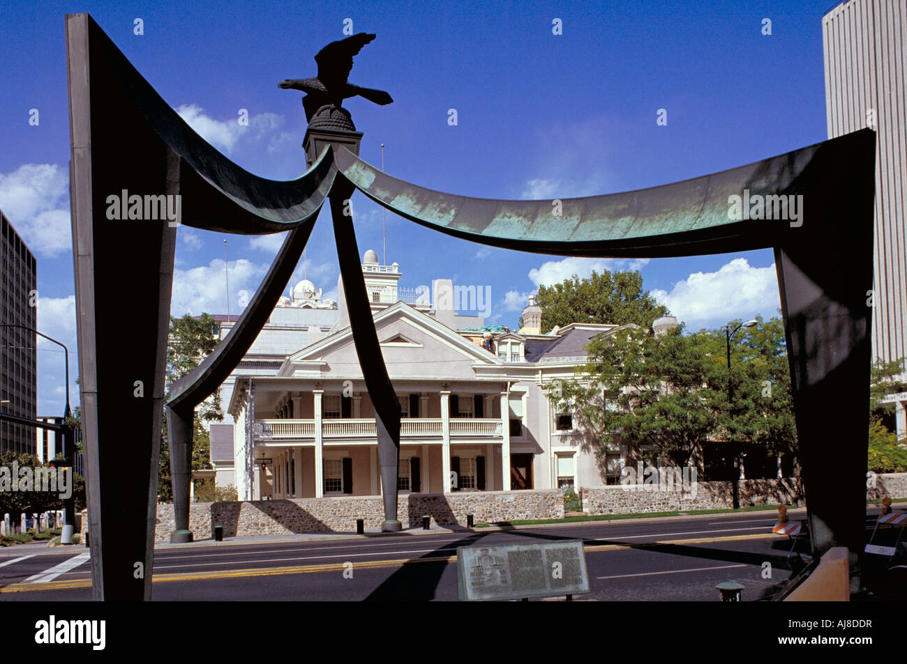 Eagle gate hi-res stock photography and images - Alamy