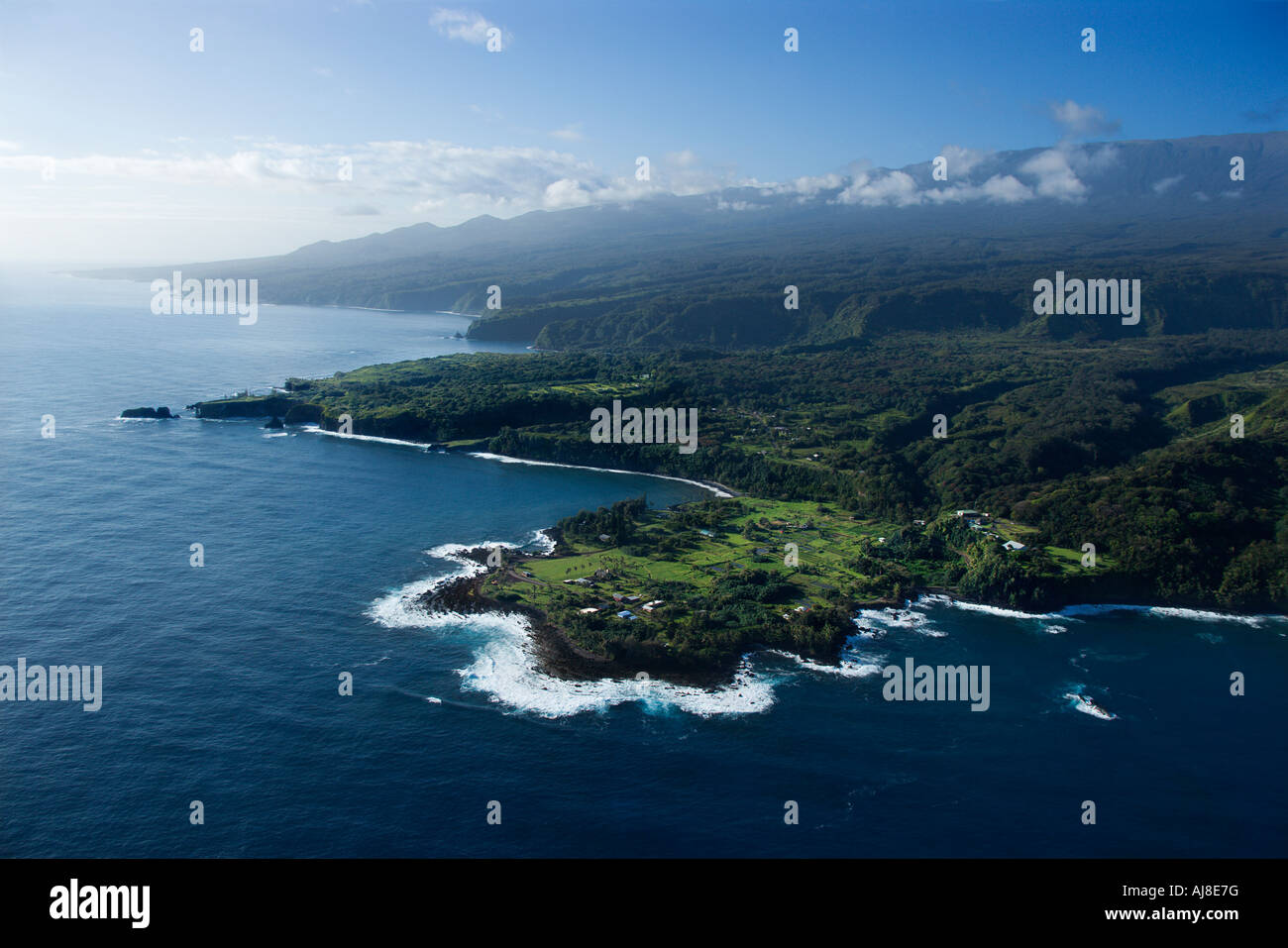 Aerial view of Maui Hawaii coastline Stock Photo - Alamy
