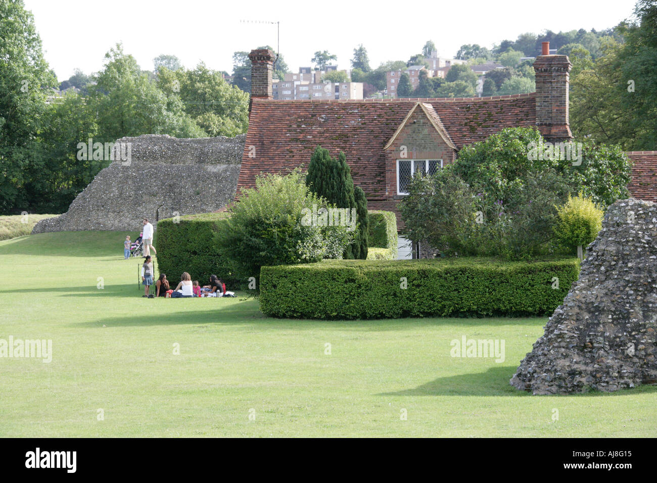 Berkhamsted castle hi-res stock photography and images - Alamy