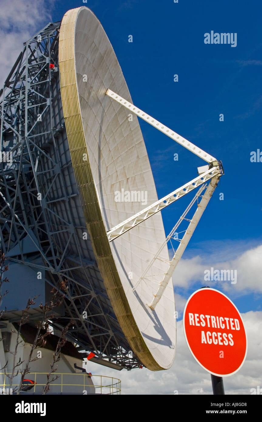 Satellite dish Arthur at Goonhilly Satellite Earth Station in Cornwall ...