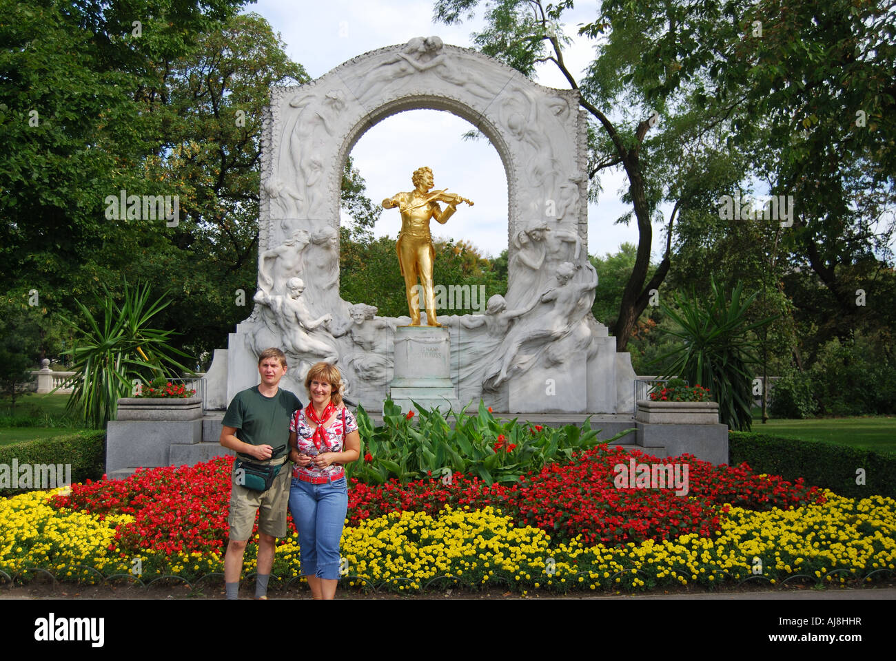 Stadpark vienna hi-res stock photography and images - Alamy