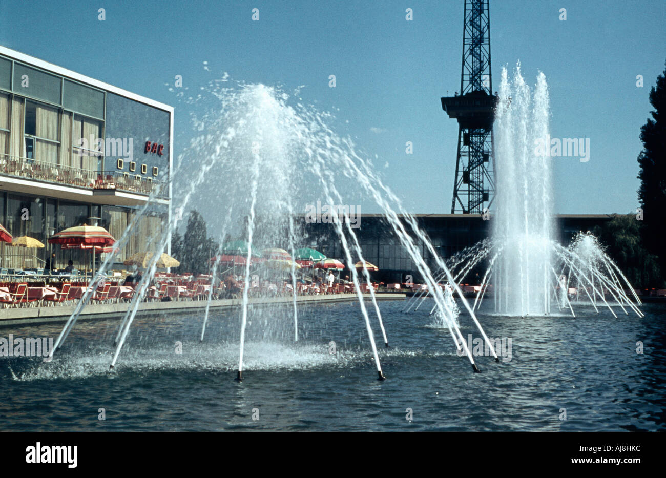 Water fountain in front of restaurant Stock Photo - Alamy