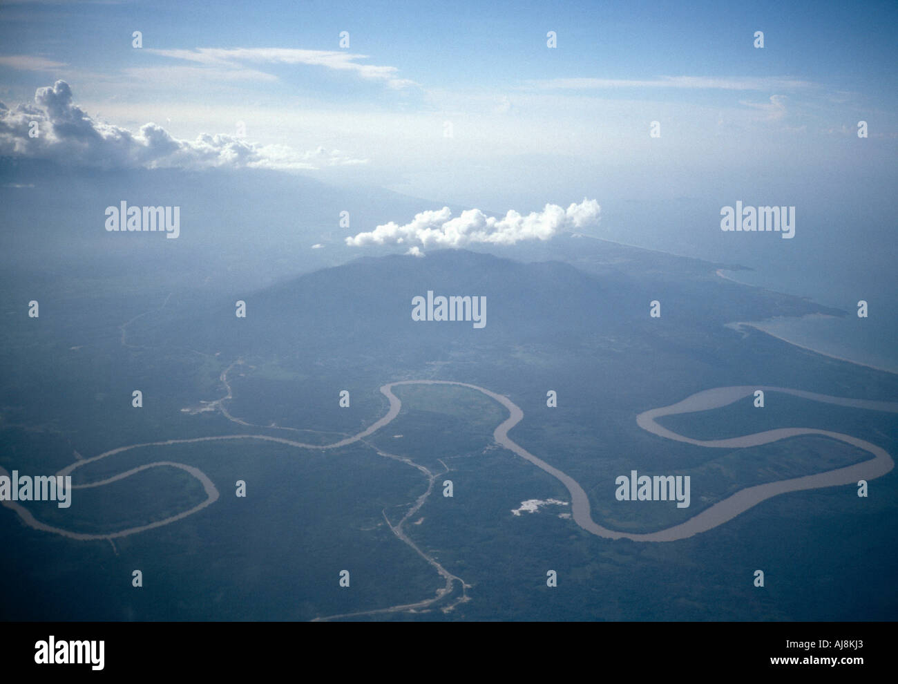 Winding river borneo hi-res stock photography and images - Alamy