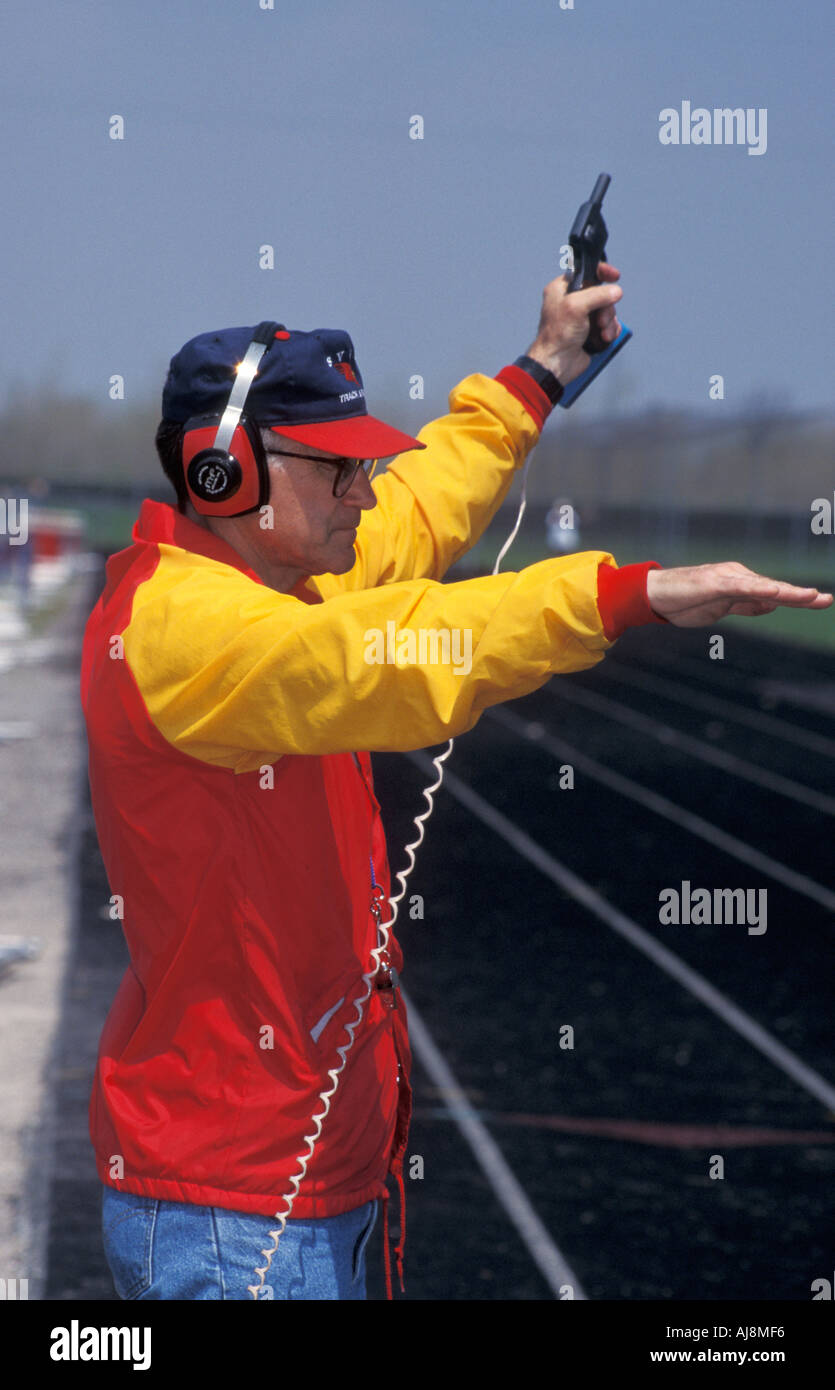 Starting pistol athletics event hi-res stock photography and images - Alamy