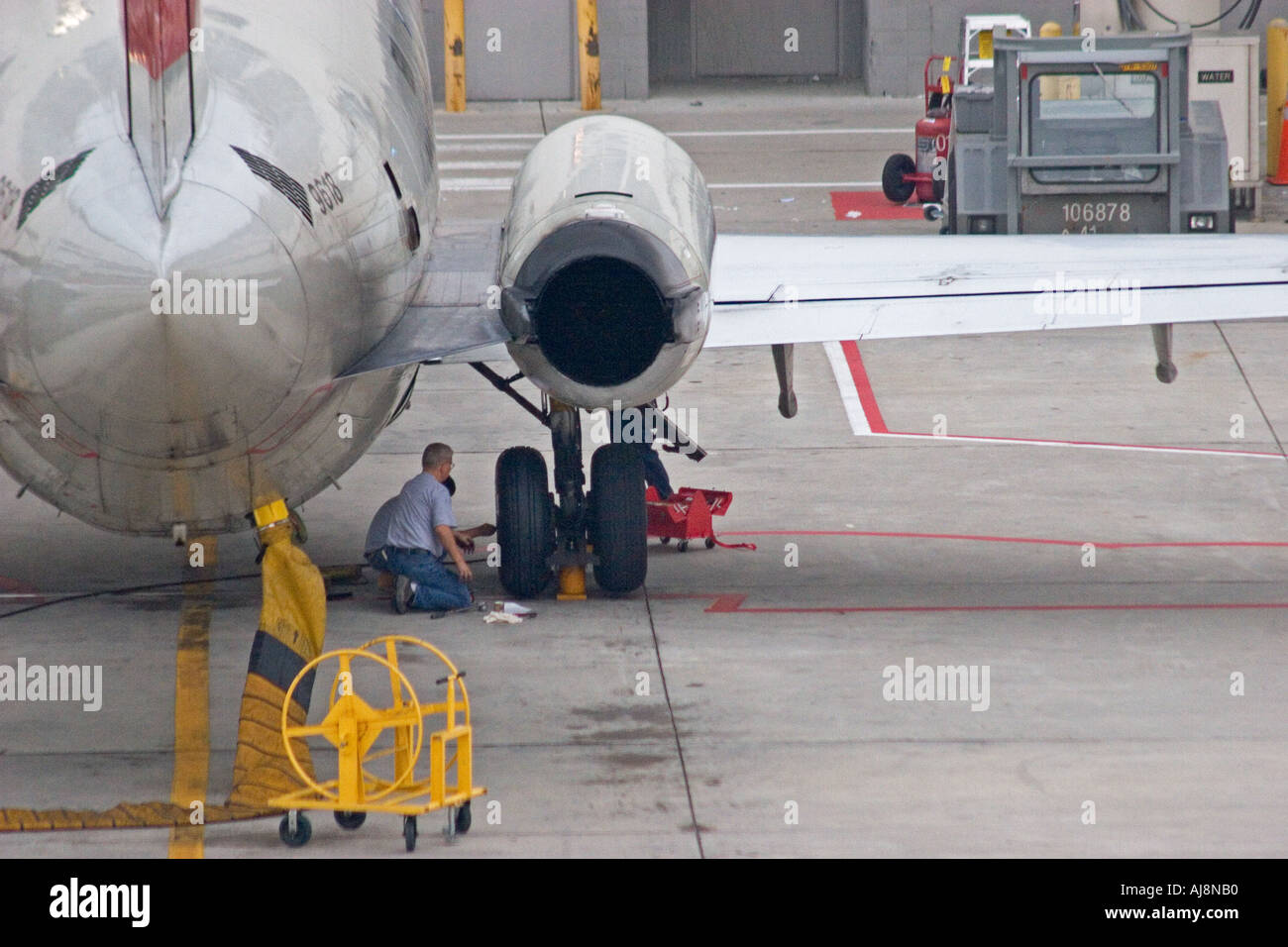 Strike scab strikebreaker jet hi-res stock photography and images - Alamy