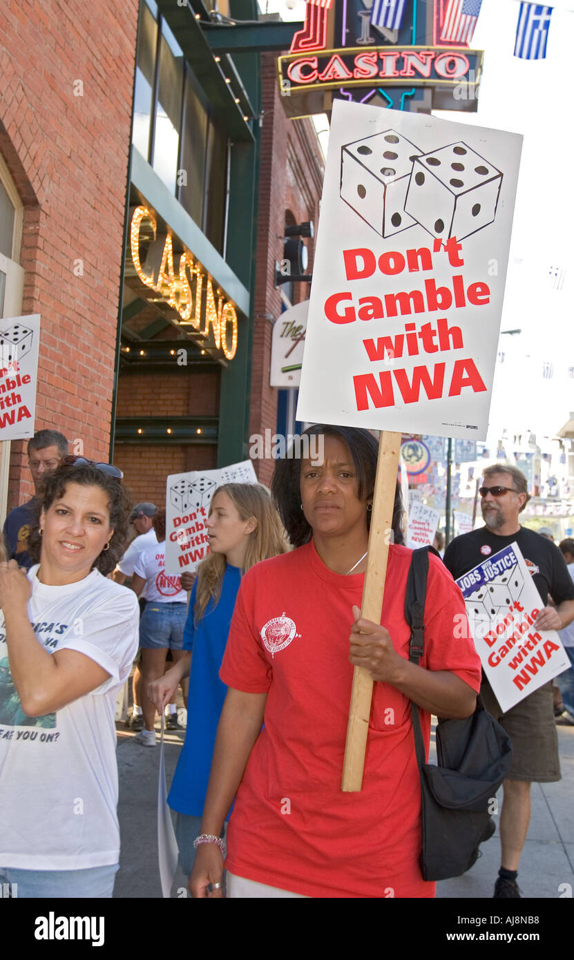 Mechanics Strike Northwest Airlines Stock Photo - Alamy
