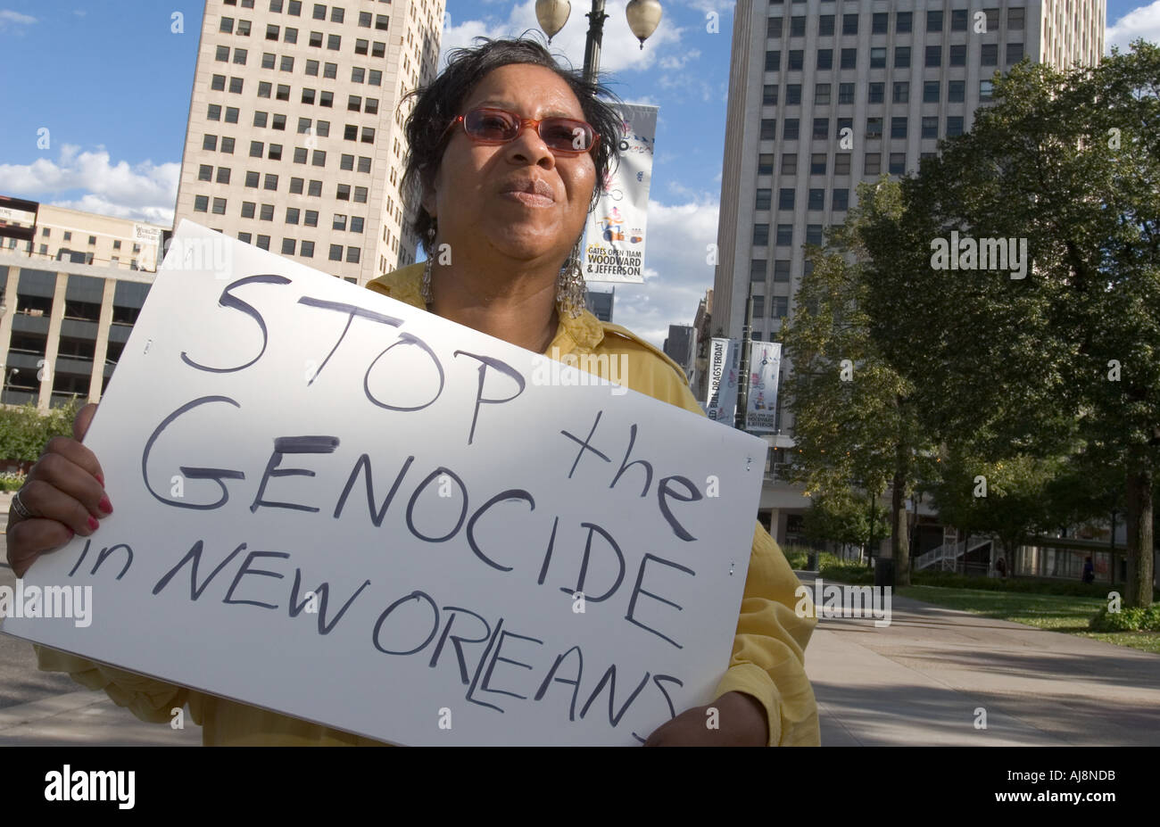 Bush protest new orleans hi-res stock photography and images - Alamy