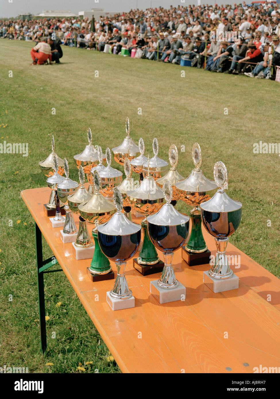 Sports award trophy table hi-res stock photography and images - Alamy