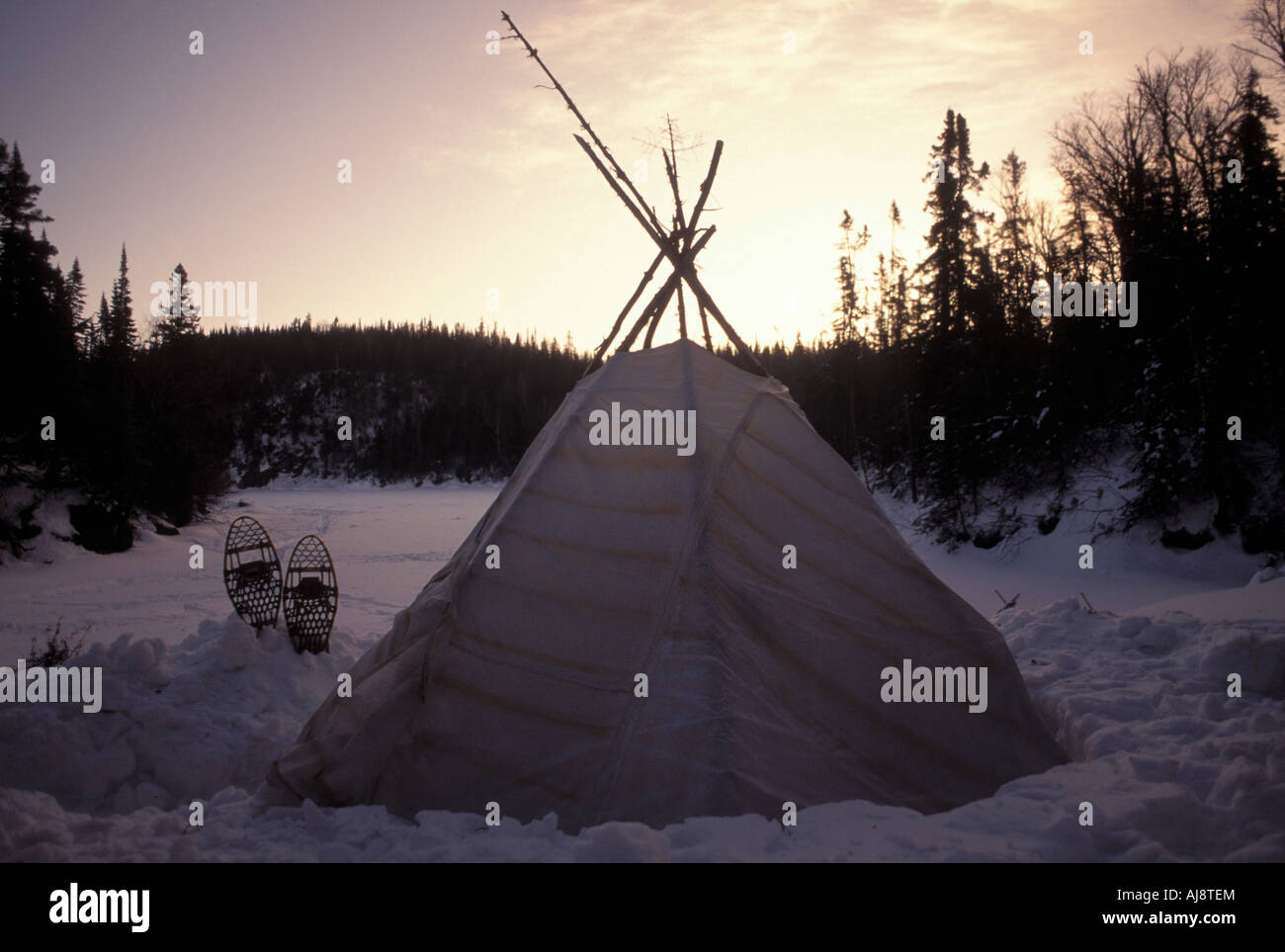 Teepee winter hi-res stock photography and images - Alamy
