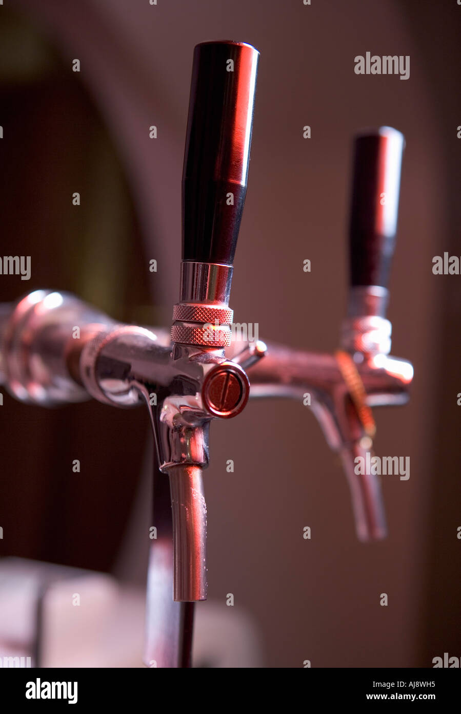 Beer taps in a bar Stock Photo - Alamy