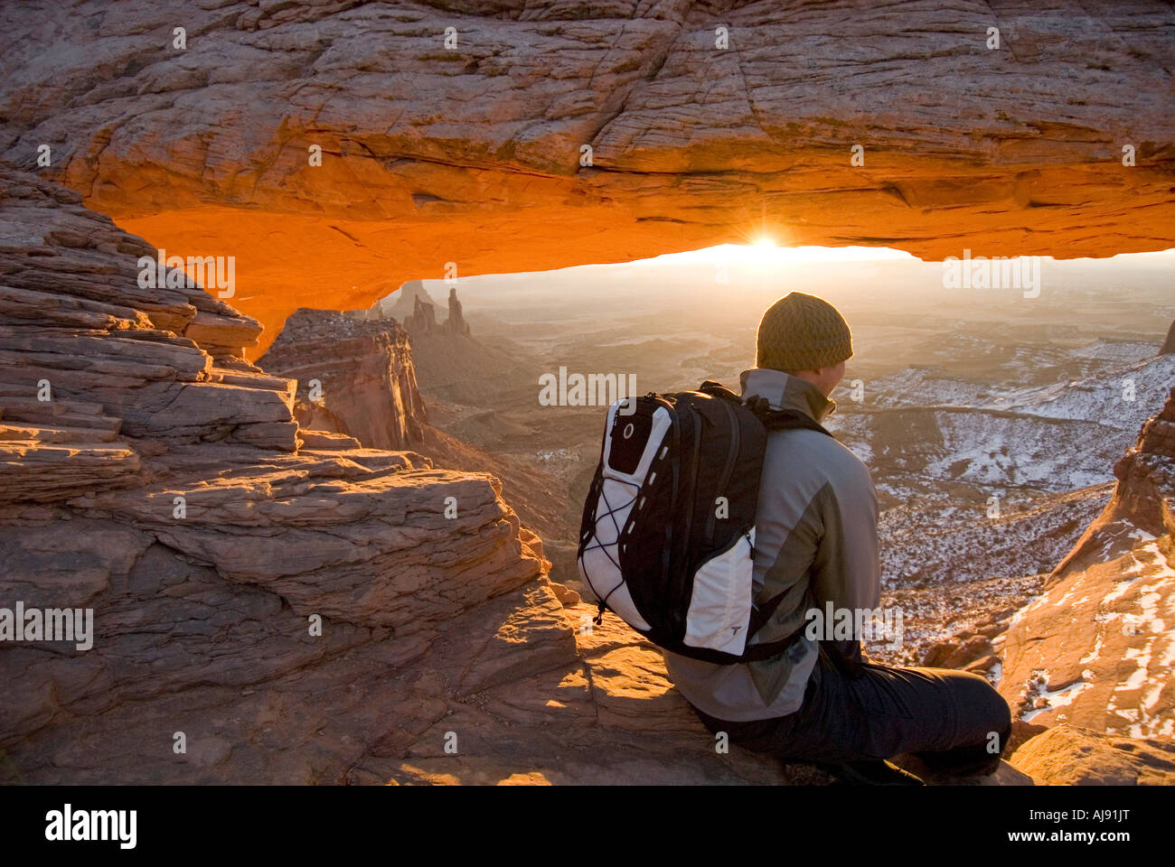 Man and arch hi-res stock photography and images - Alamy