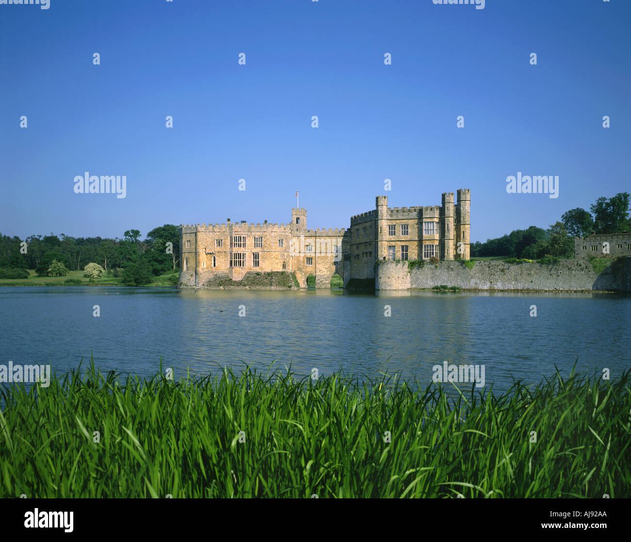 Leeds castle Kent UK Stock Photo - Alamy