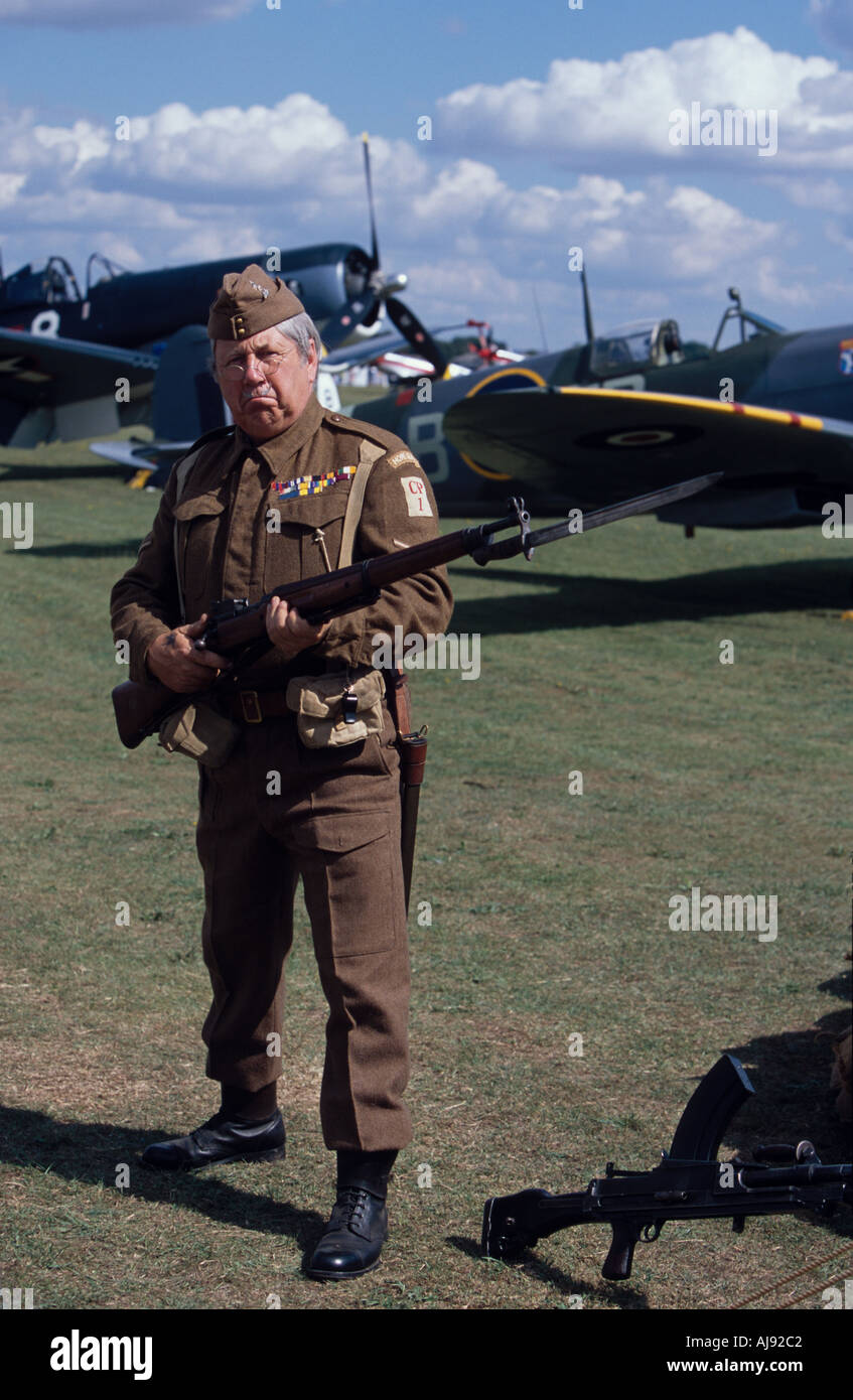 Corporal jones dad's army hi-res stock photography and images - Alamy