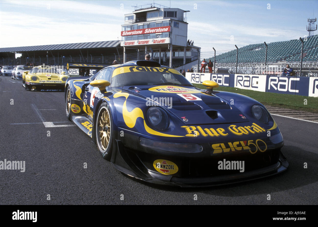 Porsche 911 GT1 Blue Coral FIA GT Silverstone Stock Photo - Alamy