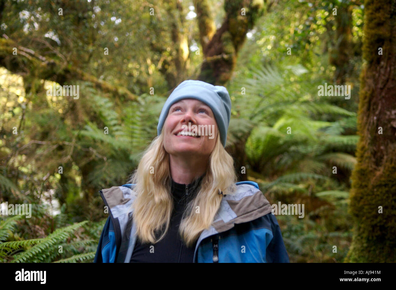 Smiling forest hi-res stock photography and images - Alamy