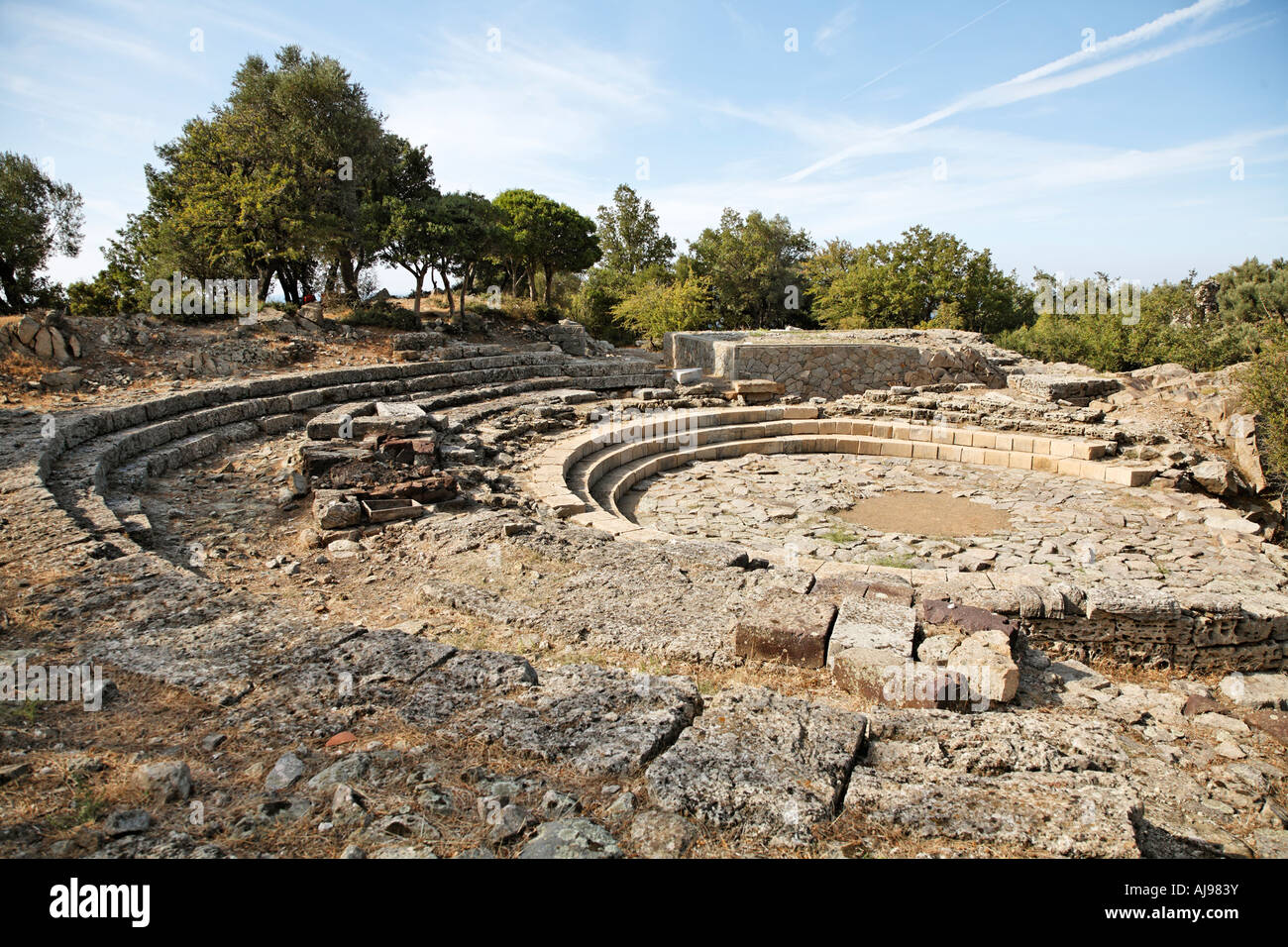 Ancient greek circular hi-res stock photography and images - Alamy