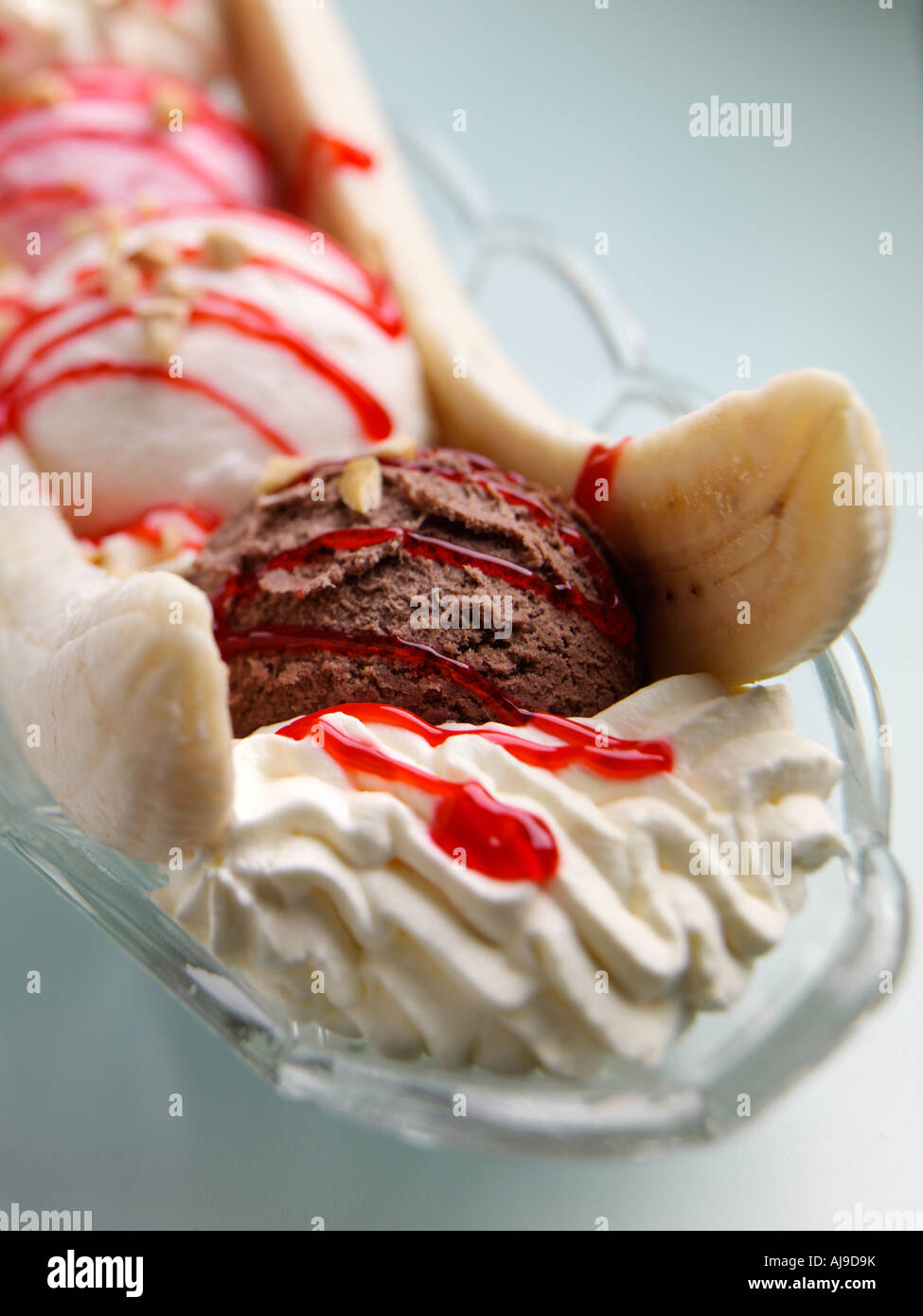 Banana split close up Stock Photo - Alamy
