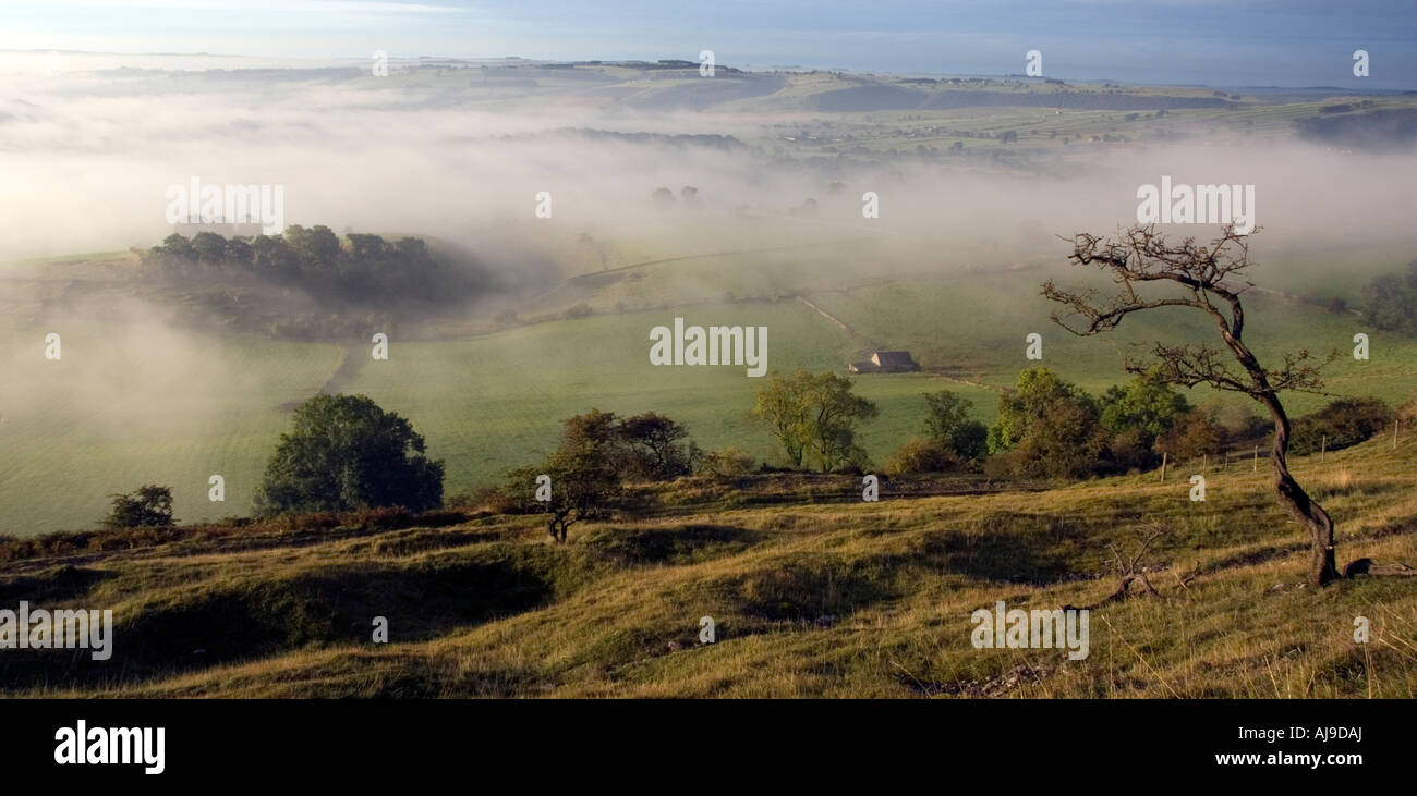 Longstone edge hi-res stock photography and images - Alamy