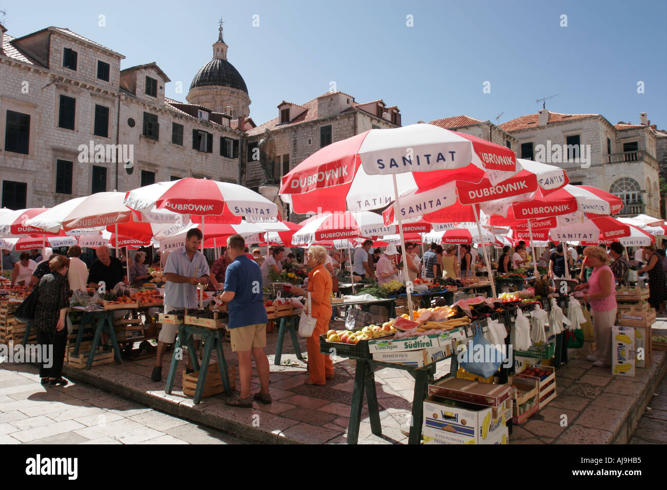 colorful croatain street market Stock Photo - Alamy