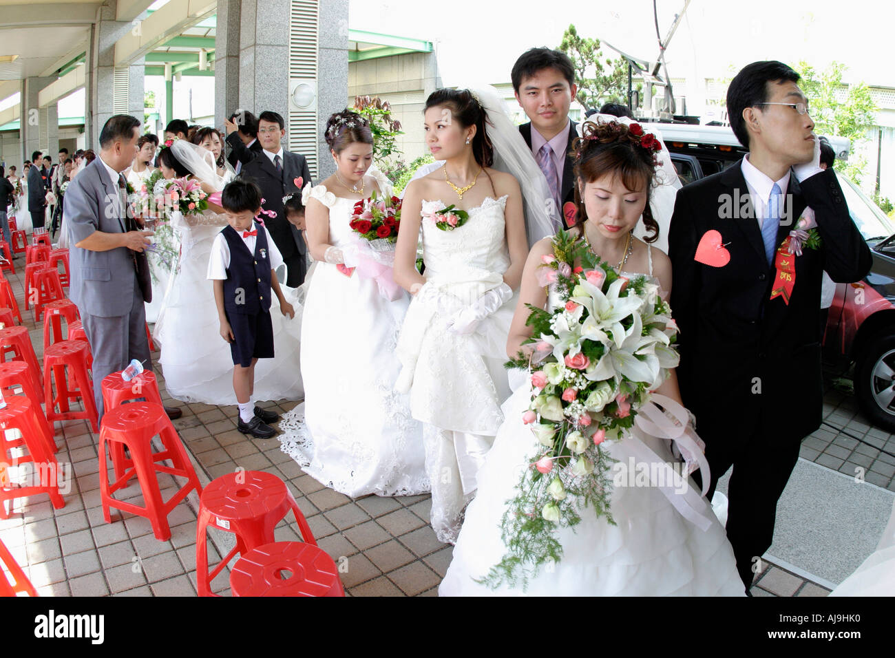 Group wedding in Asia Stock Photo - Alamy